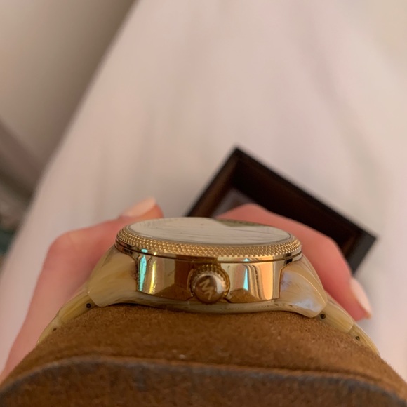 Michael Kors | Jewelry | Michael Kors Womens Mk539 Ritz Horn Watch ...